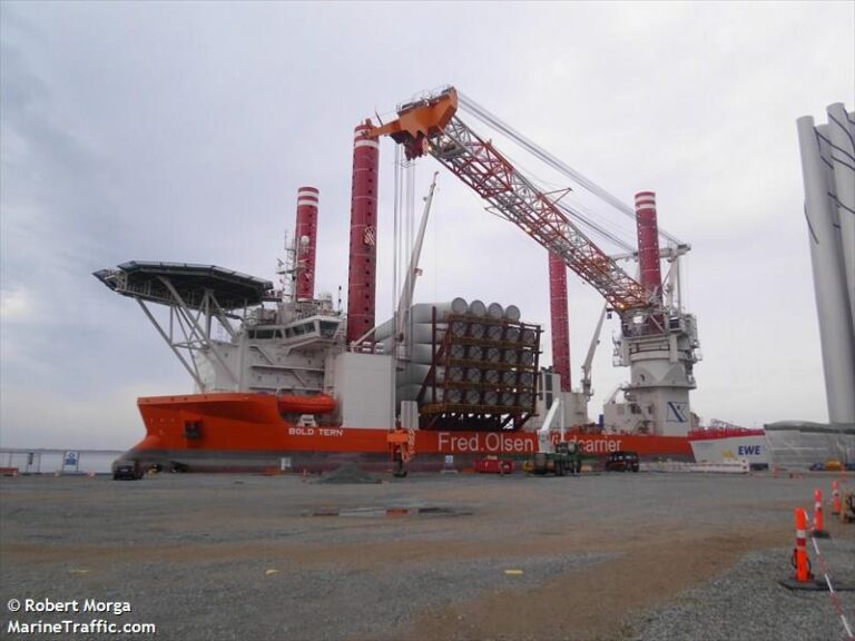 Bold Tern 1,600t吊 | Crane Vessels