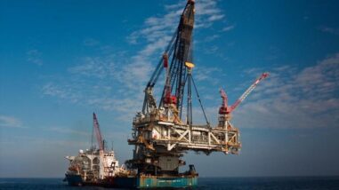 Derrick Barge 30 2,794t吊 | Crane Vessels