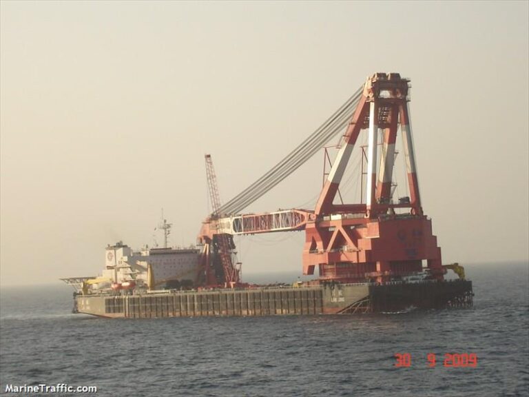 Lan Jing（蓝鲸） 7,500t吊 | Crane Vessels