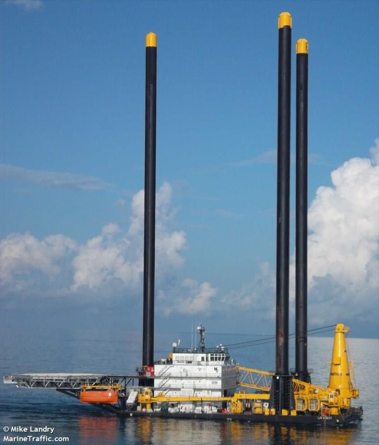 LB ROBERT 454t吊 | Crane Vessels