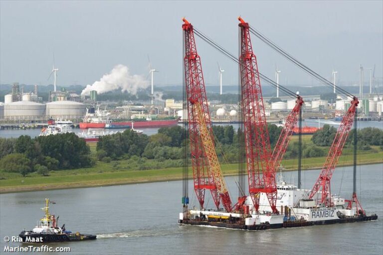 RAMBIZ 3,300t吊 | Crane Vessels