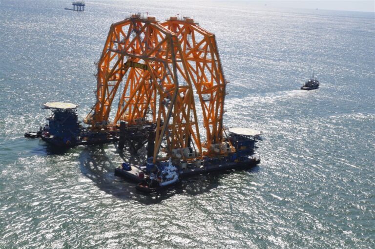 VB-10,000 6,800t吊 | Crane Vessels