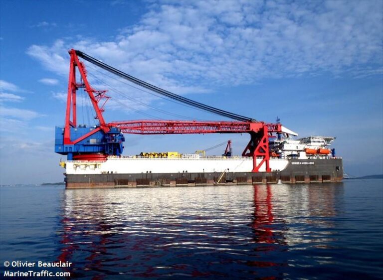 Swiber Offshore | Crane Vessels