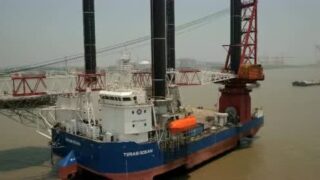 TERAS CONQUEST 8 250t吊×2基 | Crane Vessels