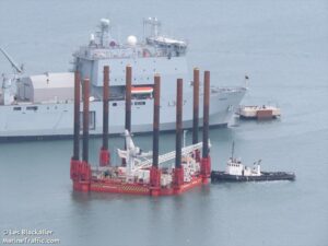 WAVEWALKER 1 93t吊 | Crane Vessels