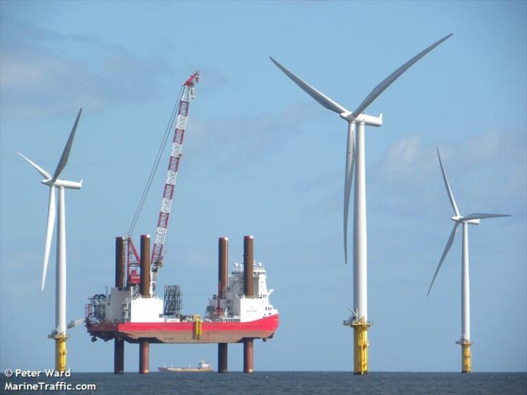 WIND SERVER 400t吊 | Crane Vessels