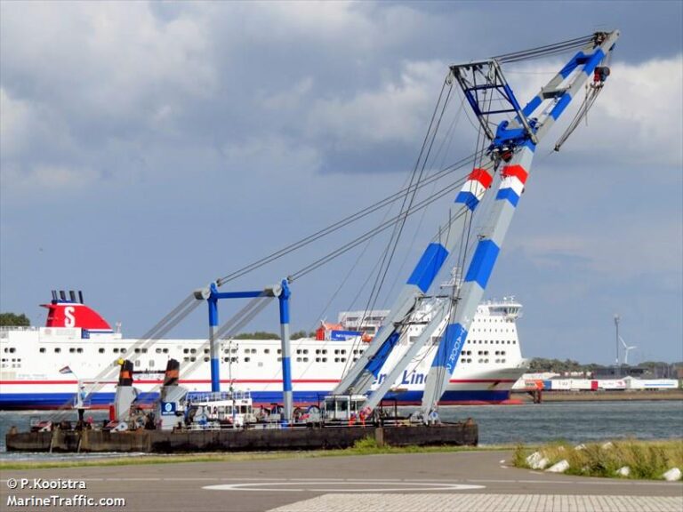 MATADOR 2 400t吊 | Crane Vessels