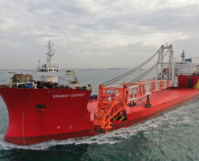 Seaway Osprey 載荷重量 54,000t | Crane Vessels