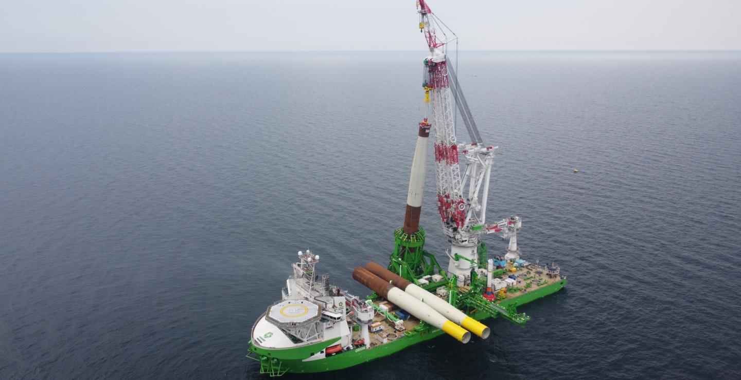 Orion 5,000t吊 | Crane Vessels